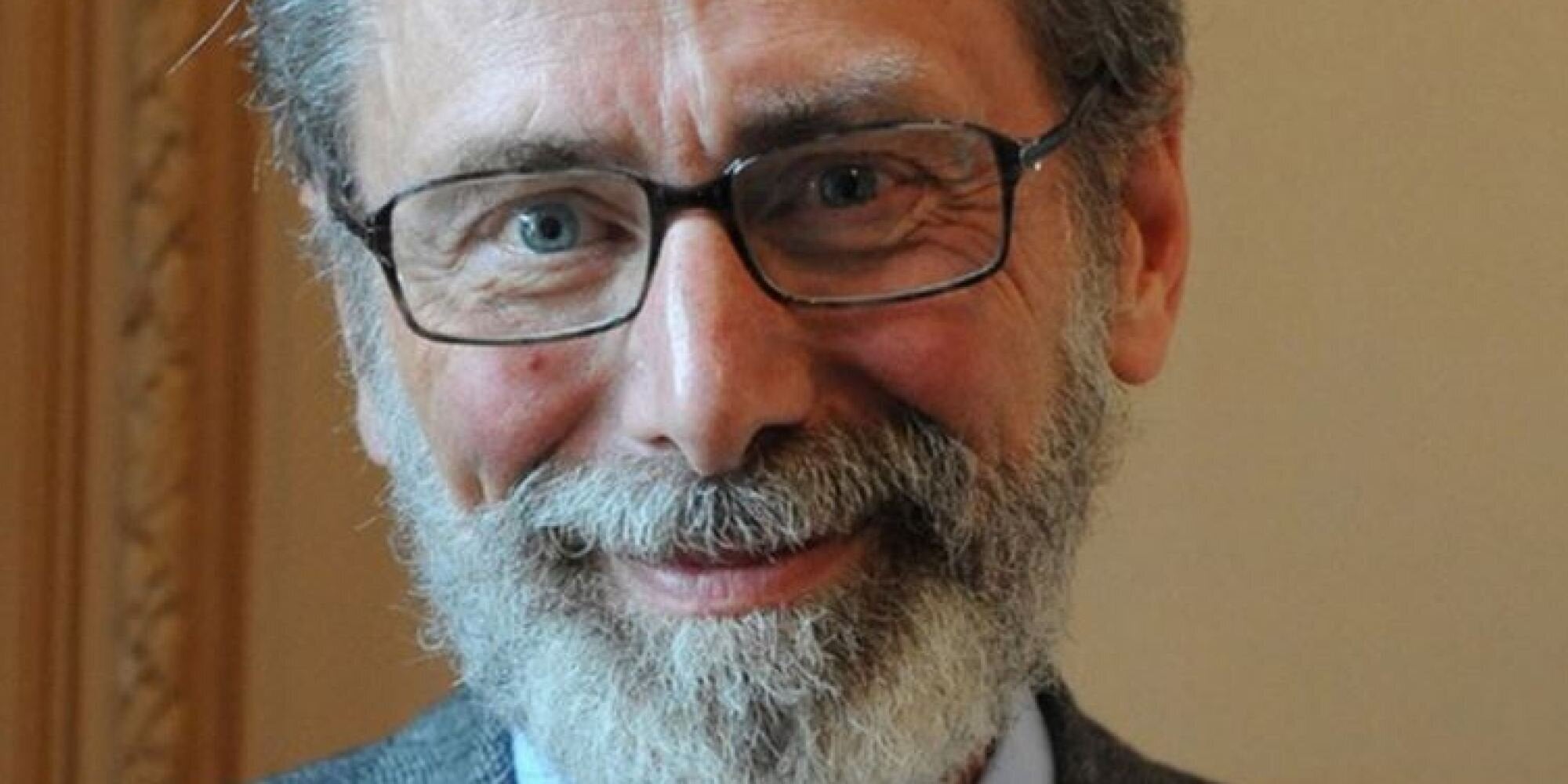 Στον Ιβ Μεγιέ για τη συμβολή του στη θεωρία των κυματίων το βραβείο ...