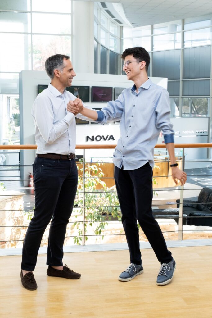 Η Nova – Wind στηρίζει τον αριστούχο μαθητή από το Ιράν - HuffPost ...
