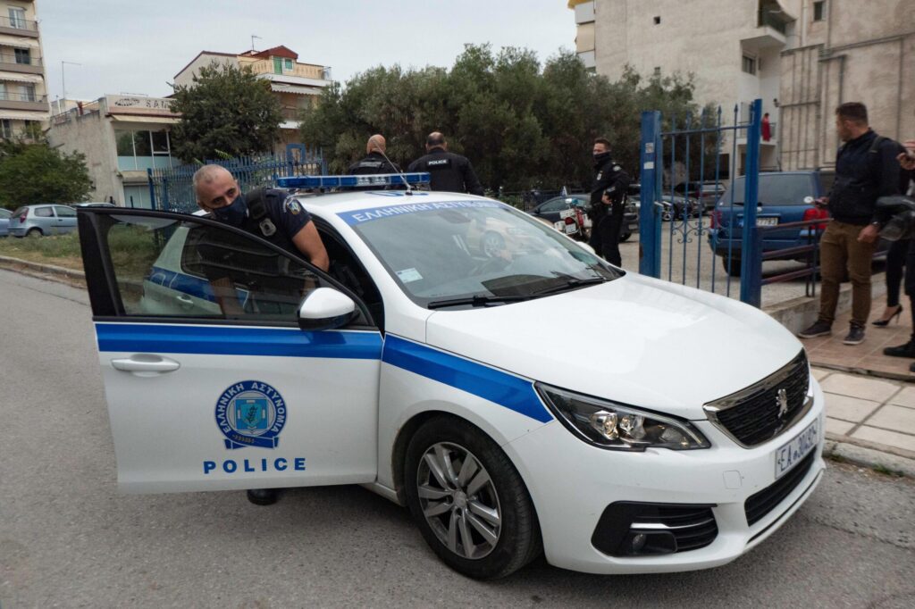 Στον ανακριτή οι 6 ανήλικοι που κατηγορούνται για τον ομαδικό βιασμό ...