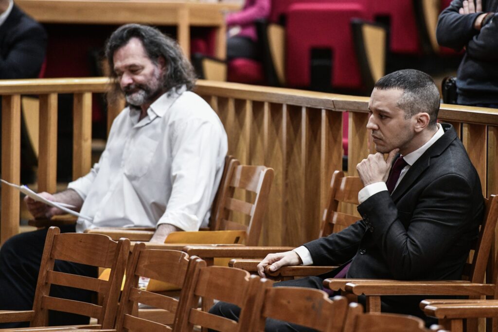 Δίκη Χρυσής Αυγής: Ομόφωνο «όχι» των δικαστών σε Κασιδιάρη-Λαγό για ...