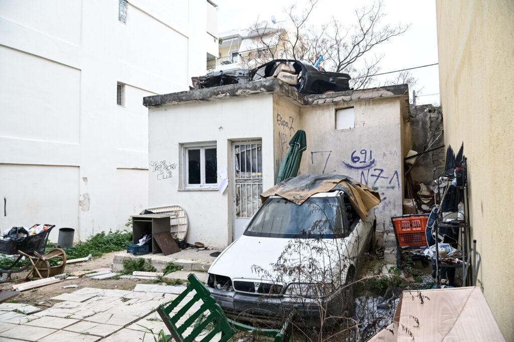 Βιασμός 15χρονου στο Ιλιον: Ελεύθερη αφέθηκε η 14χρονη μετά την ...
