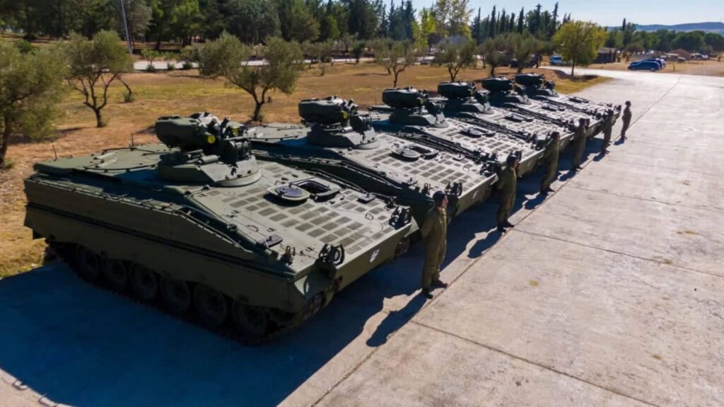Το δένδρο (BMP-Marder), το δάσος (άμυνα) και οι σκοπιμότητες - HuffPost ...