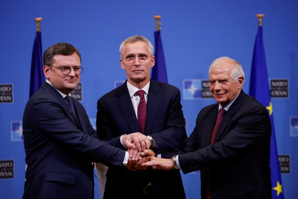 Τριμερής ΝΑΤΟ, Ε.Ε. Ουκρανίας: Η Ρωσία έκανε τον κόσμο πιο επικίνδυνο ...