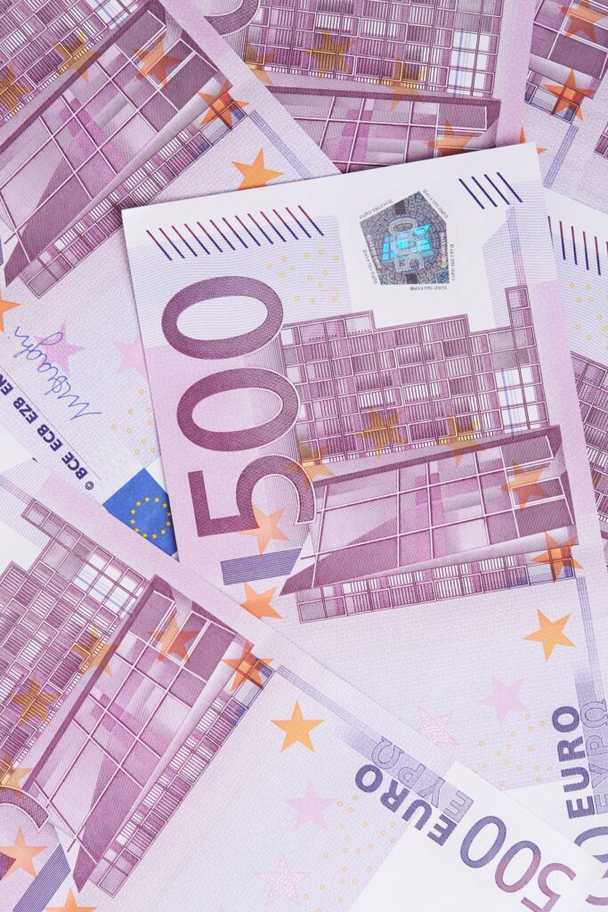 Ισχυρή η ζήτηση για το 5ετές ομόλογο - Η Eλλάδα άντλησε 2,5 δισ ευρώ με ...