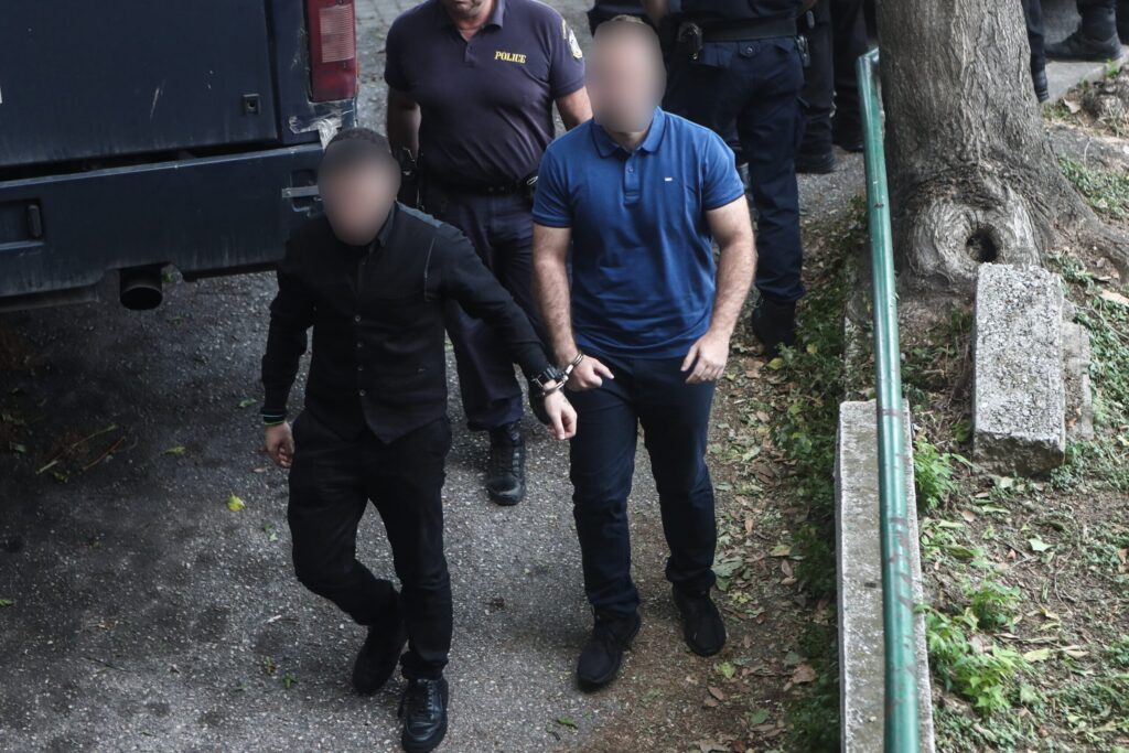 Δίκη Αλκη Καμπανού: Ισόβια κάθειρξη σε 7 από τους 12 κατηγορούμενους ...