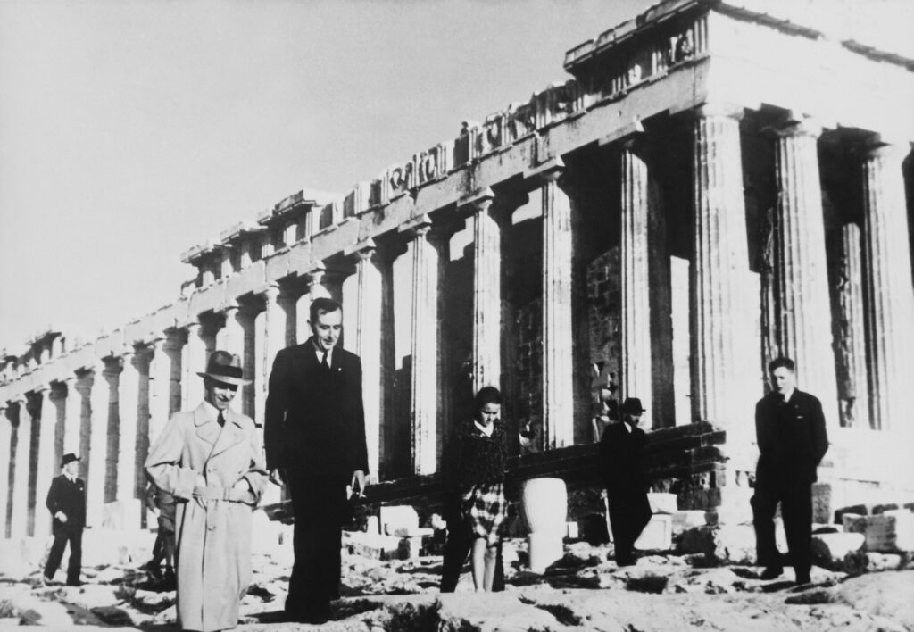 Οι συνωμοσίες των Γερμανόφιλων κατά της 4ης Αυγούστου - HuffPost ...