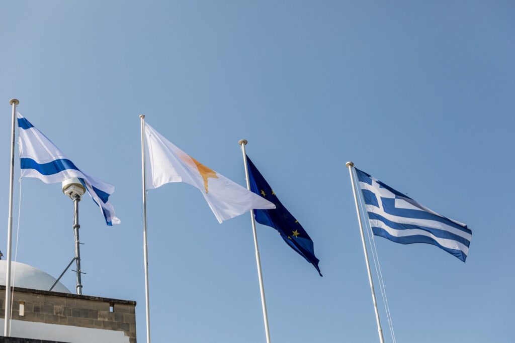 Διδάγματα και προτάσεις με όσα συμβαίνουν στη Μέση Ανατολή - HuffPost ...