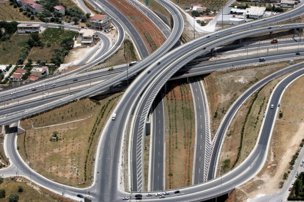 Προτιμητέος επενδυτής η ΓΕΚ ΤΕΡΝΑ για την Αττική Οδό - HuffPost ...