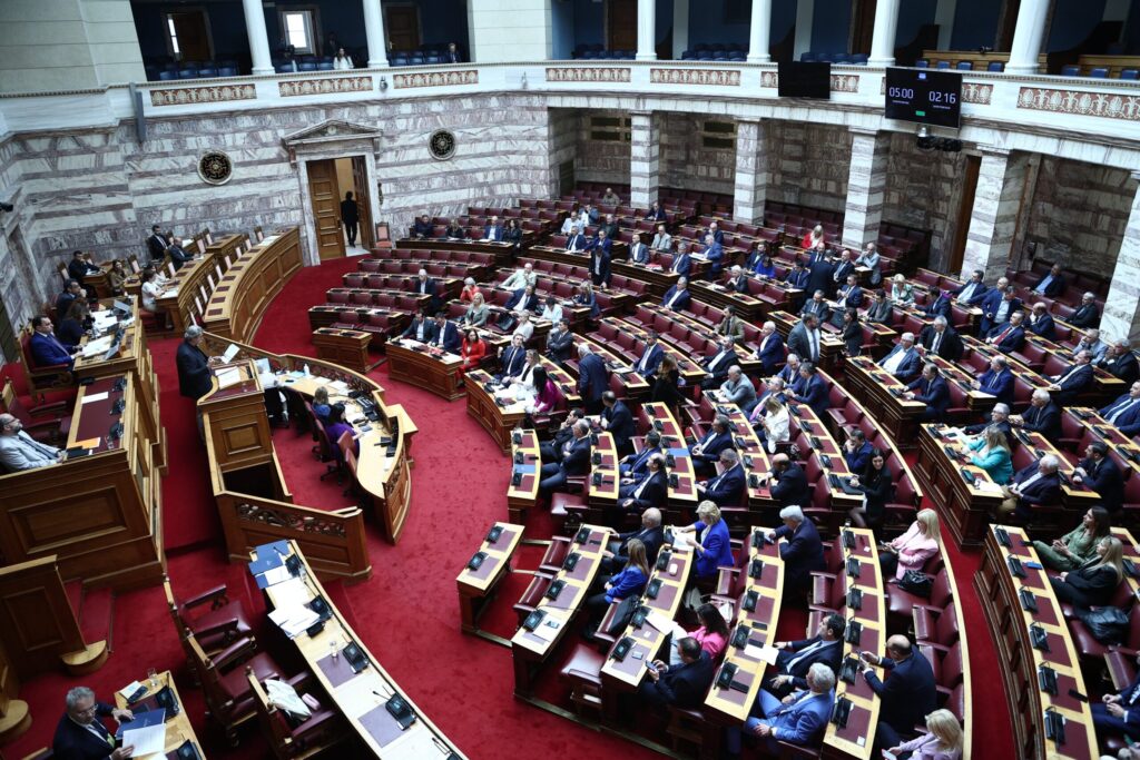 ΣτΕ: «Οχι» στα αναδρομικά των βουλευτών - Ποιοι ζητούσαν αυξήσεις ...