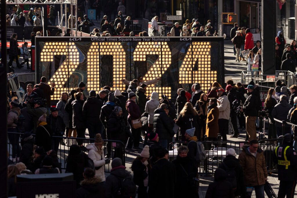 Το 2024 της αλήθειας για την Ελλάδα, η χρονιά των αλλαγών για τον κόσμο ...