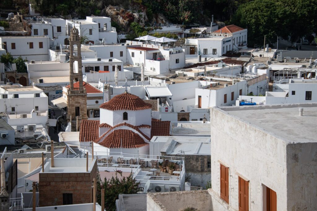 «Τουρισμός για όλους 2024»: Οι αλλαγές στα εισοδηματικά κριτήρια (ΚΥΑ ...
