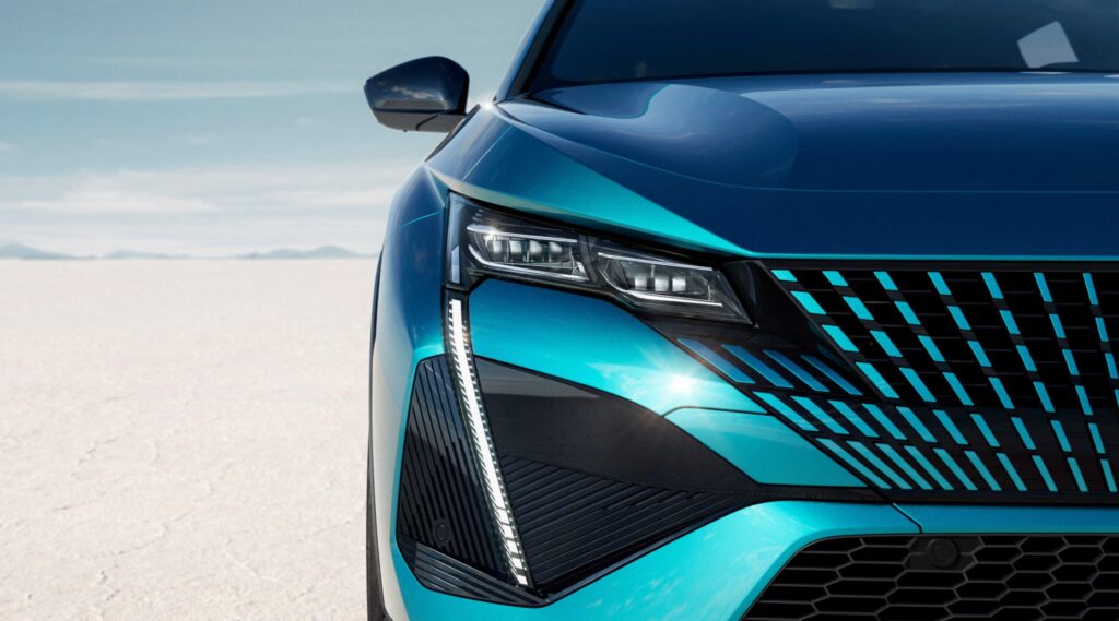 Η Peugeot θα έχει 100% εξηλεκτρισμένη γκάμα μέχρι το τέλος του 2024 ...