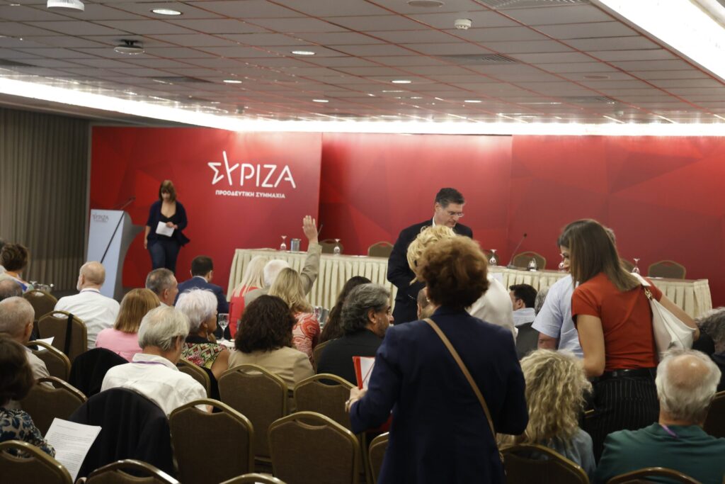ΚΕ ΣΥΡΙΖΑ: Κλείδωσε το χρονοδιάγραμμα για τις εκλογές - HuffPost ...