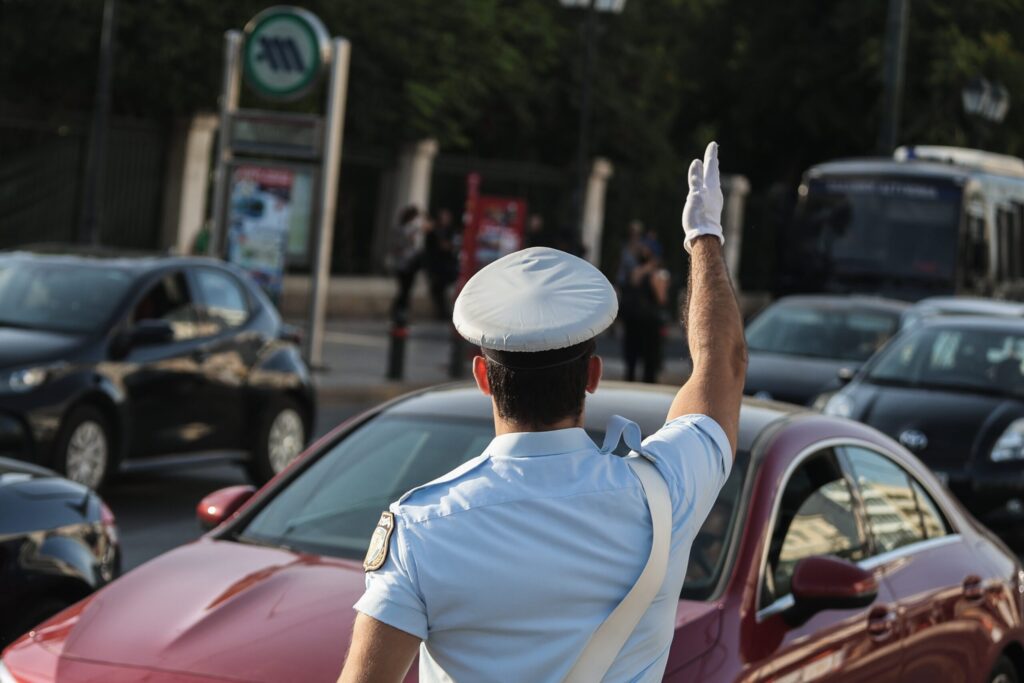Προβληματισμοί εν αναμονή του νέου Κώδικα Οδικής Κυκλοφορίας - HuffPost ...