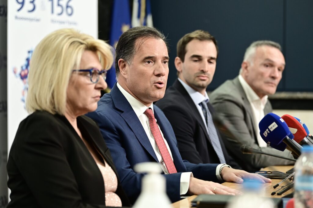 Γεωργιάδης: Οι 3 παρεμβάσεις για τα φαρμακεία ΕΟΠΥΥ- 20 νέες προσλήψεις ...