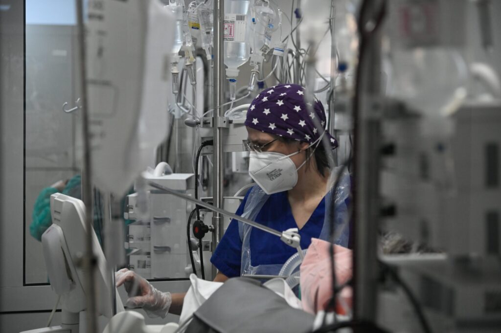 Κρήτη: Μάχη για τη ζωή δίνει 3χρονο αγοράκι στη ΜΕΘ μετά την άγρια ...