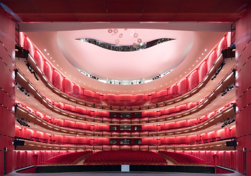 Η τελετή απονομής των International Opera Awards για πρώτη φορά στην ...