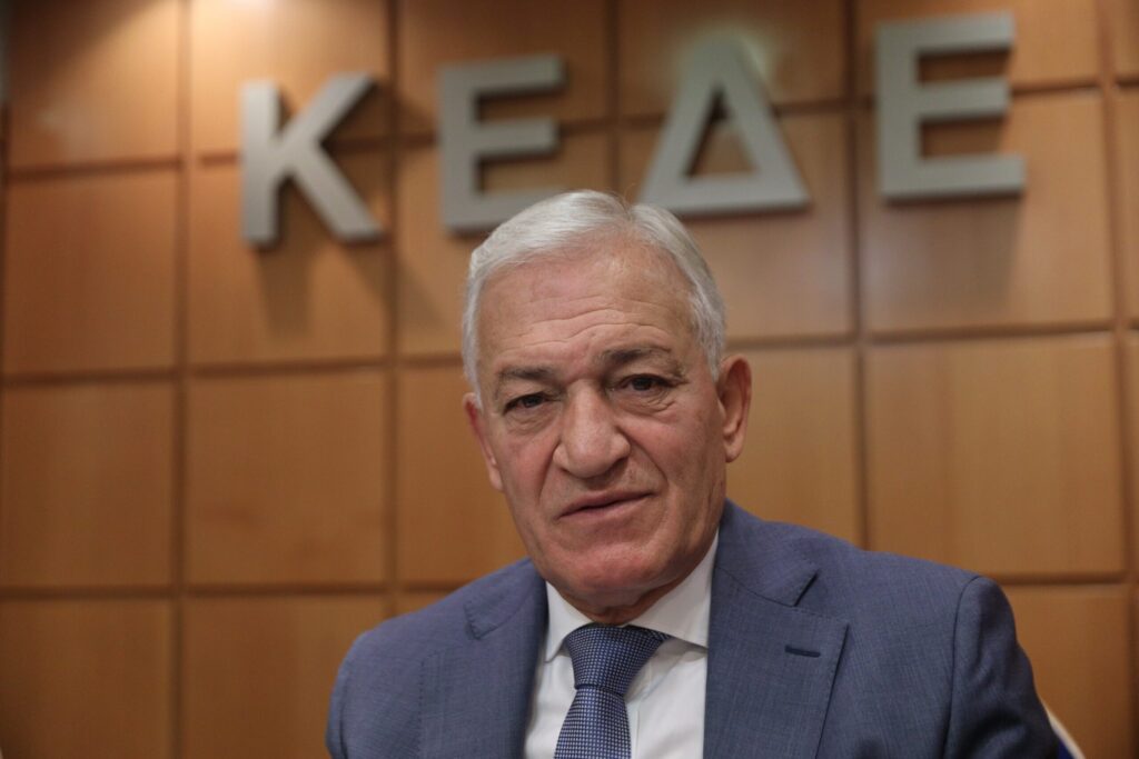 Οι Δήμοι δεν μπλέκουν με τον καθαρισμό οικοπέδων - Αποστάσεις ΚΕΔΕ από ...