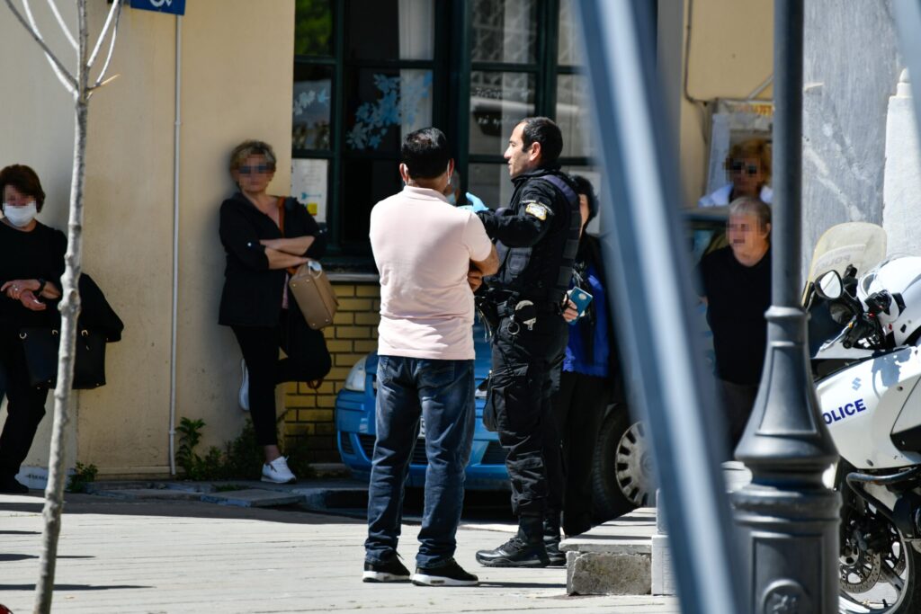 Κατοχή Αιτωλοακαρνανίας: Ληστεία τράπεζας με σκηνές τρόμου και λεία 200 ...