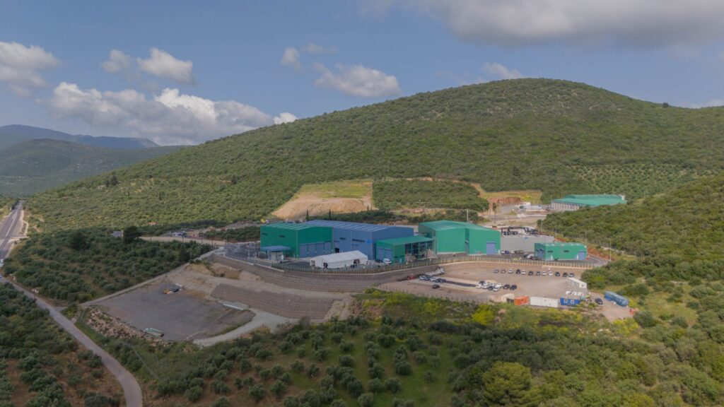 ΓΕΚ ΤΕΡΝΑ: Μια σύγχρονη Μονάδα Επεξεργασίας Απορριμμάτων που παράγει ...