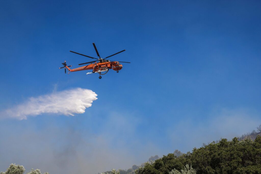 Φωτιά στη Ροδόπη: Επιχειρούν επίγεια και εναέρια μέσα - Ήχησε το 112 ...