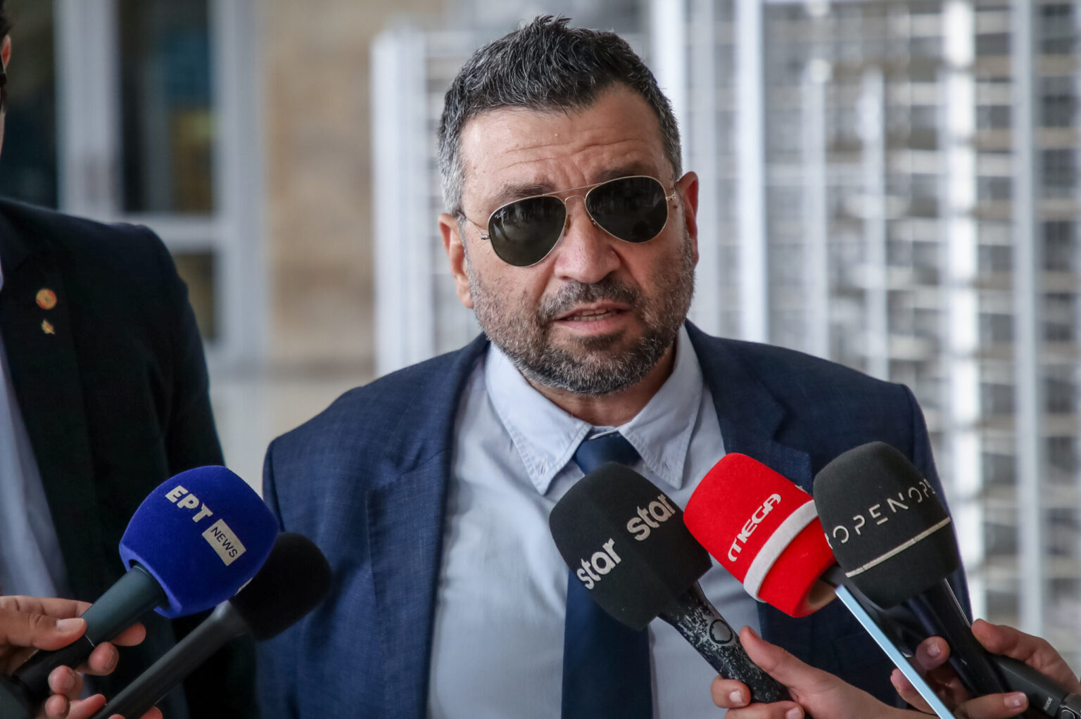 Τροχαίο με Πόρσε: Η 45χρονη οδηγός και οι δικηγόροι της στον εισαγγελέα ...