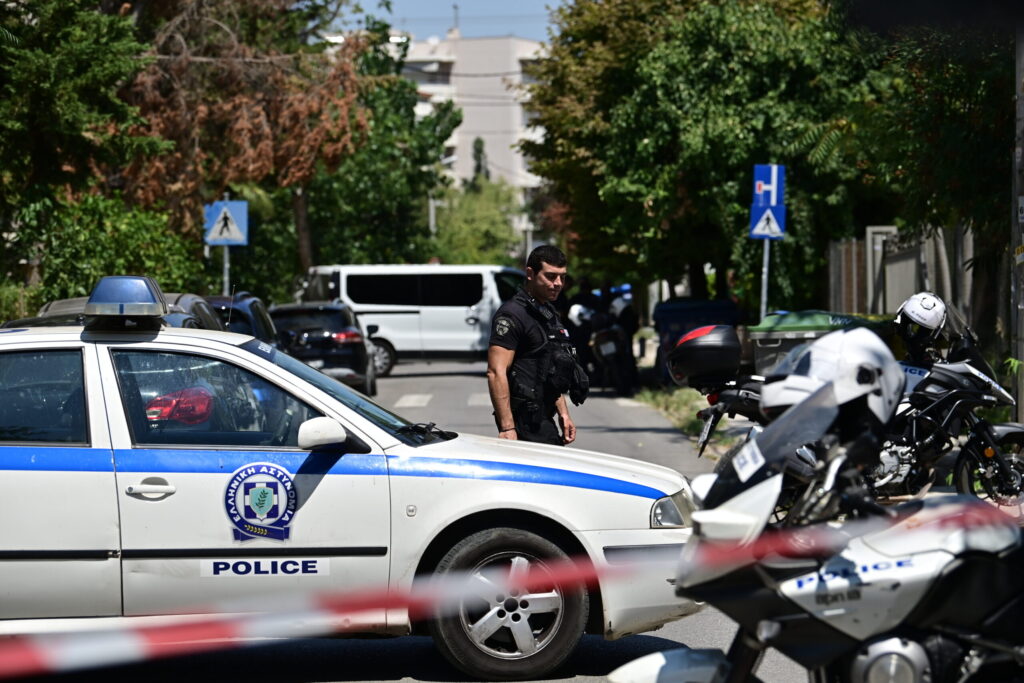 Αγριο έγκλημα στο Χαλάνδρι: 28χρονος σκότωσε με μαχαίρι τη σύντροφό του
