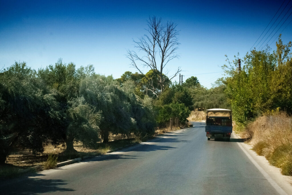 Ηράκλειο: Νεκρή 20χρονη που παρασύρθηκε ενώ προσπαθούσε να διασχίσει ...