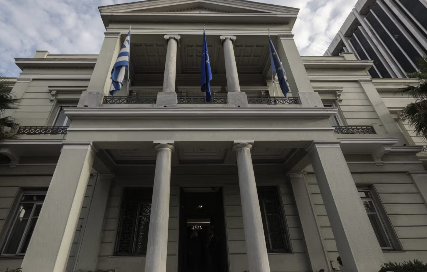 Ελλάδα–Ρωσία: Η επιθεση και οι απειλές απο την Ζαχάροβα και η αυστηρή ...