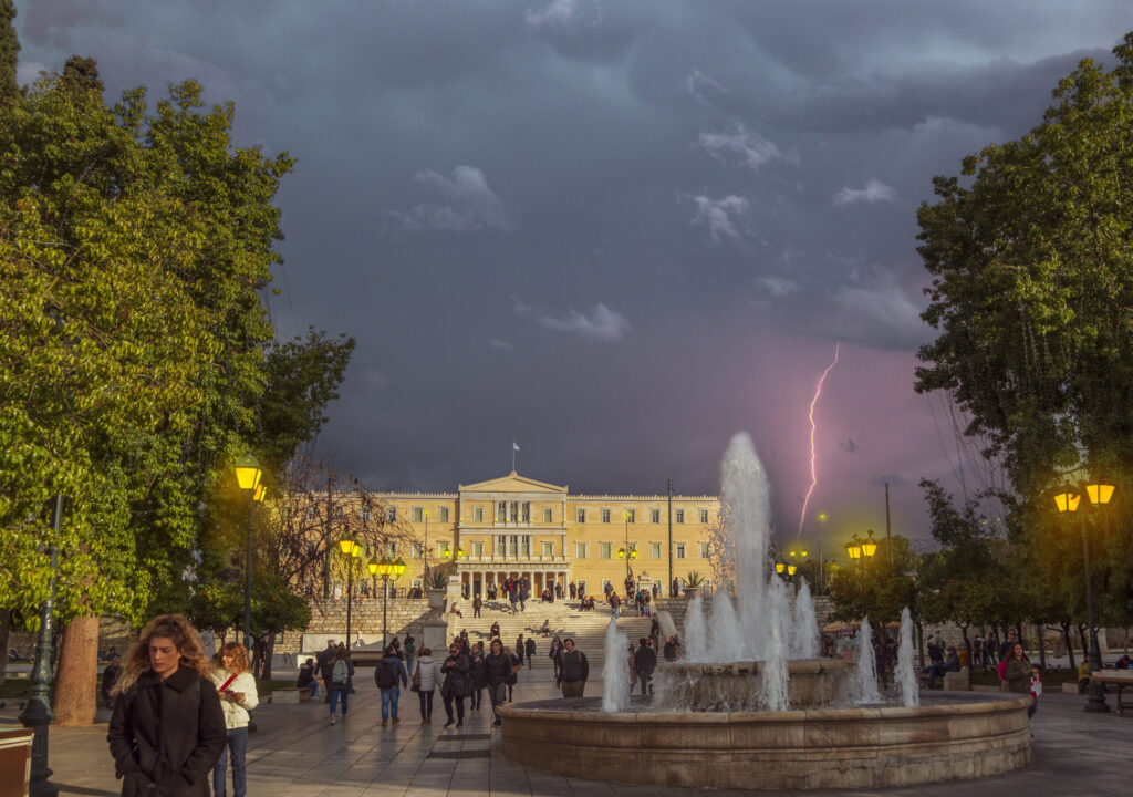 Η αβάσταχτη ανία της πολιτικής μας ένδειας