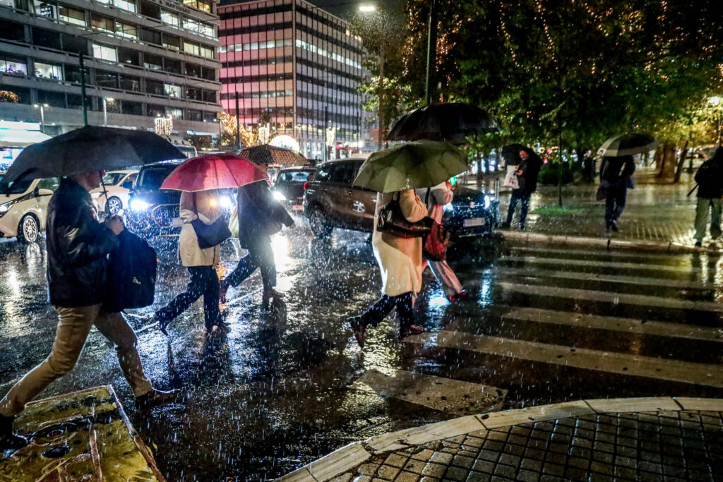 Κακοκαιρία Byron: Επικαιροποιήθηκε το Εκτακτο Δελτίο της ΕΜΥ - Οι ...