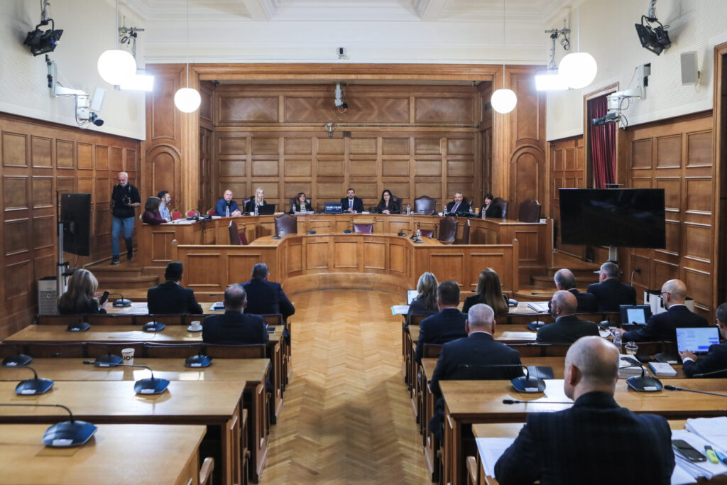 Σκάνδαλο ΟΠΕΚΕΠΕ: Ωρα για «Φραπέ» στην εξεταστική