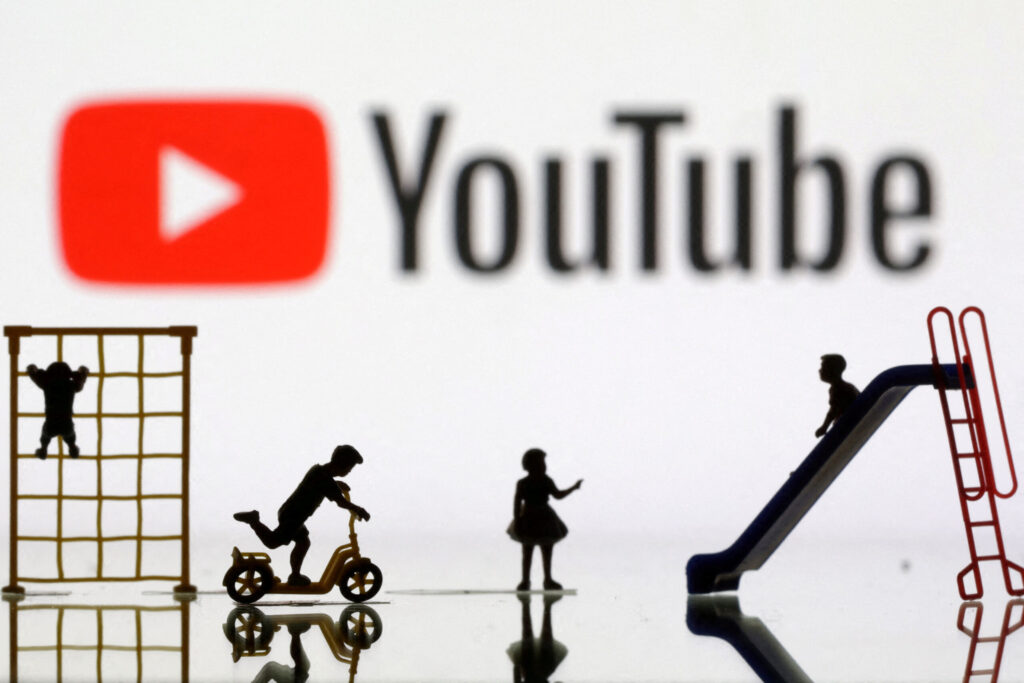 YouTube: Θεωρεί «πρόωρη» την απαγόρευση των κοινωνικών μέσων στους κάτω ...