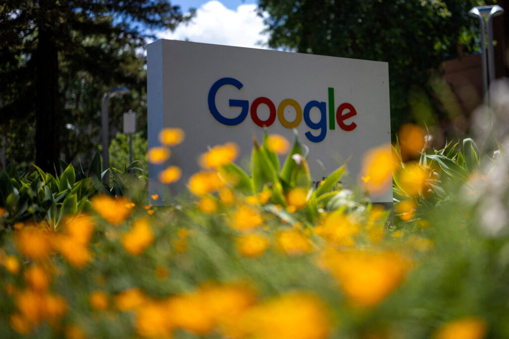 Νέα «μάχη» στον «ψυχρό πόλεμο» μεταξύ Google και ΕΕ για την Τεχνητή ...