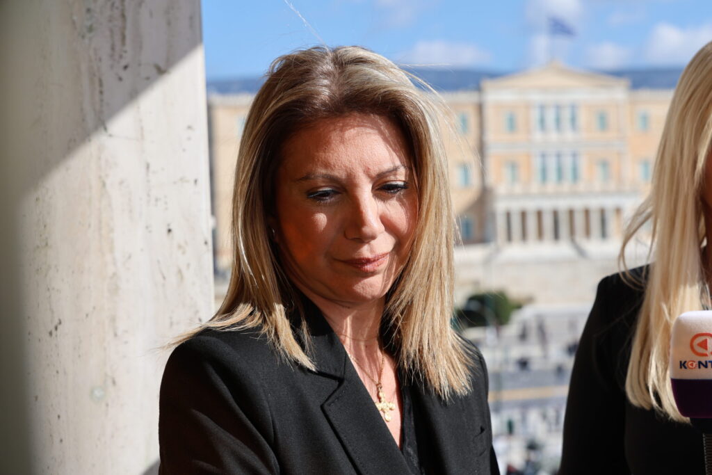 «Ούτε μία στο εκατομμύριο…» απαντά η πλευρά του Παύλου Ντε Γκρες για ...
