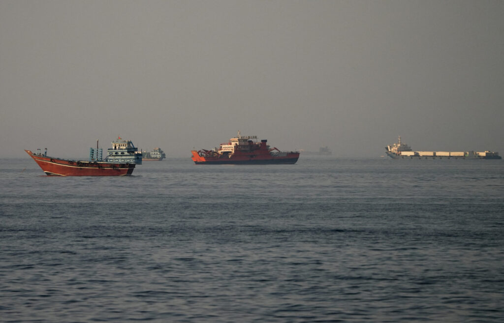 Πρακτορείο Fars: Η επιβολή τελών στα Στενά του Ορμούζ προστέθηκε στο ...